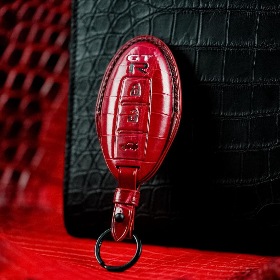 BESPOKE ETK RED CROCODILE KEY COVER FOR GTR – Exotic Trim Keys